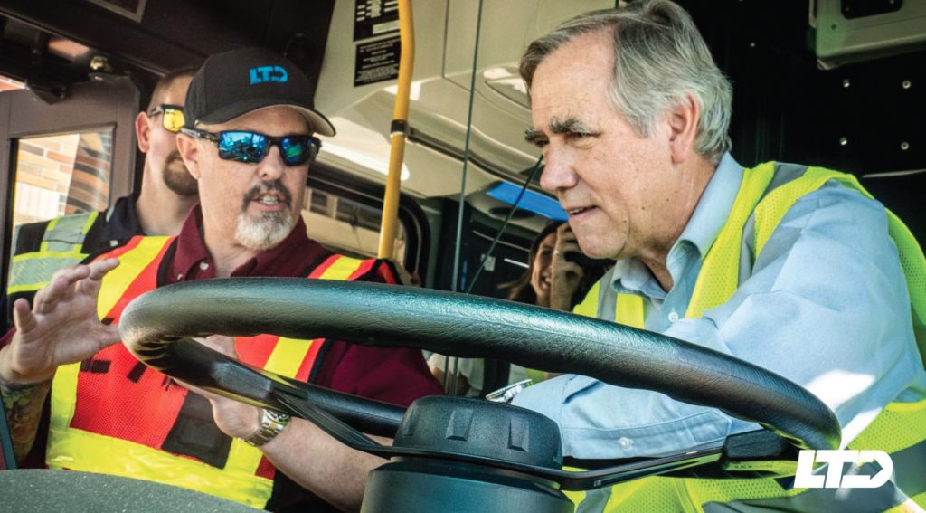 Lane Transit District Hosts Sen. Merkley | Passenger Transport