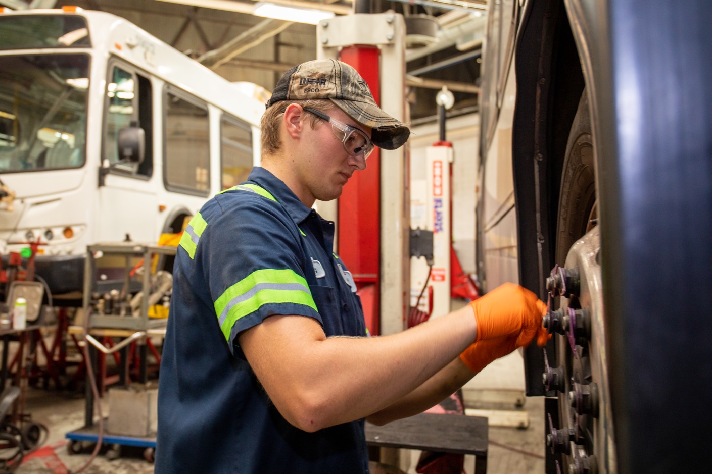 Maryland Transit Administration Launches Bus Maintenance Apprenticeship Program | Passenger ...