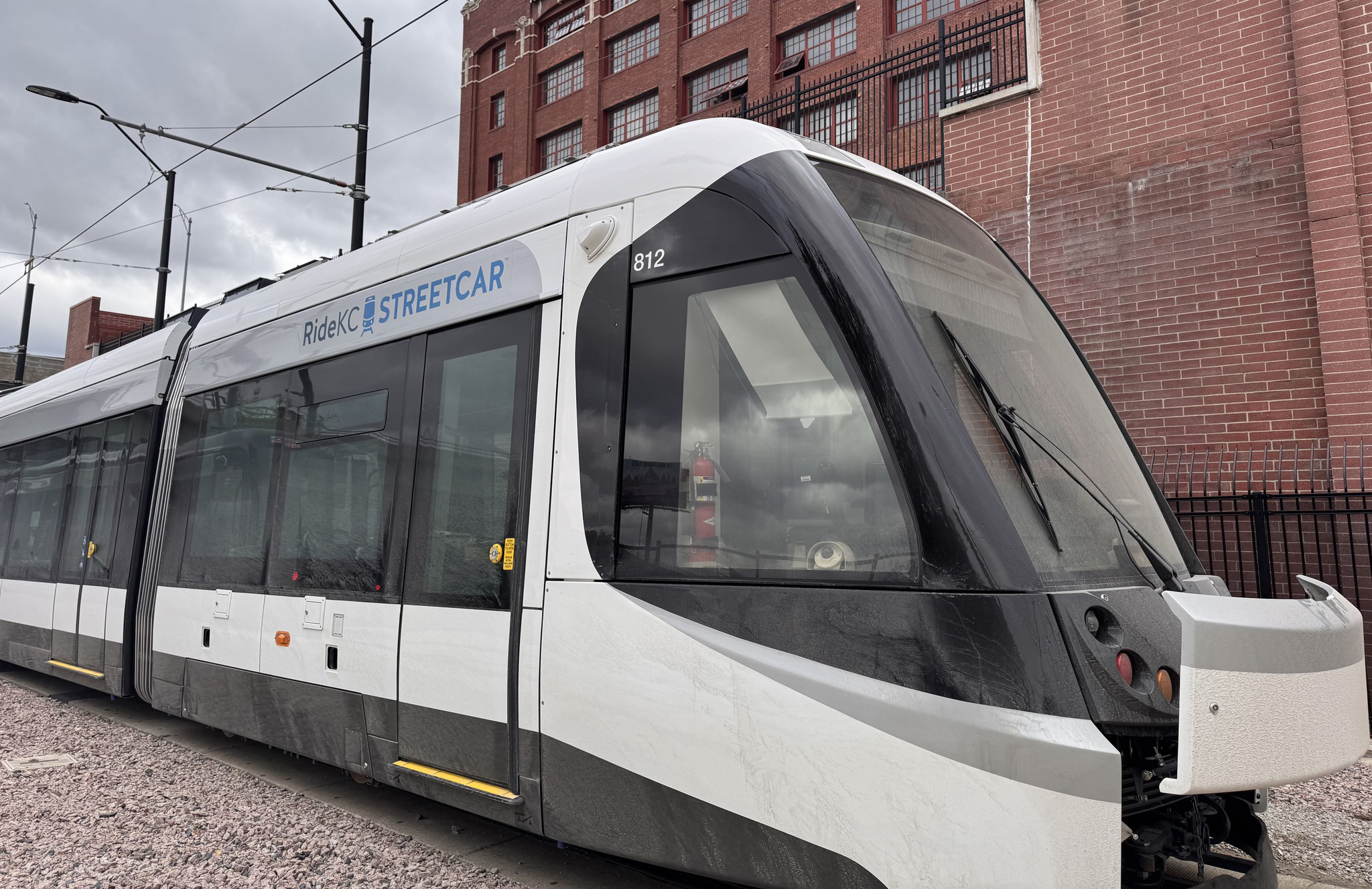 Sixth of Eight New Streetcars Arrives in Kansas City | Passenger Transport
