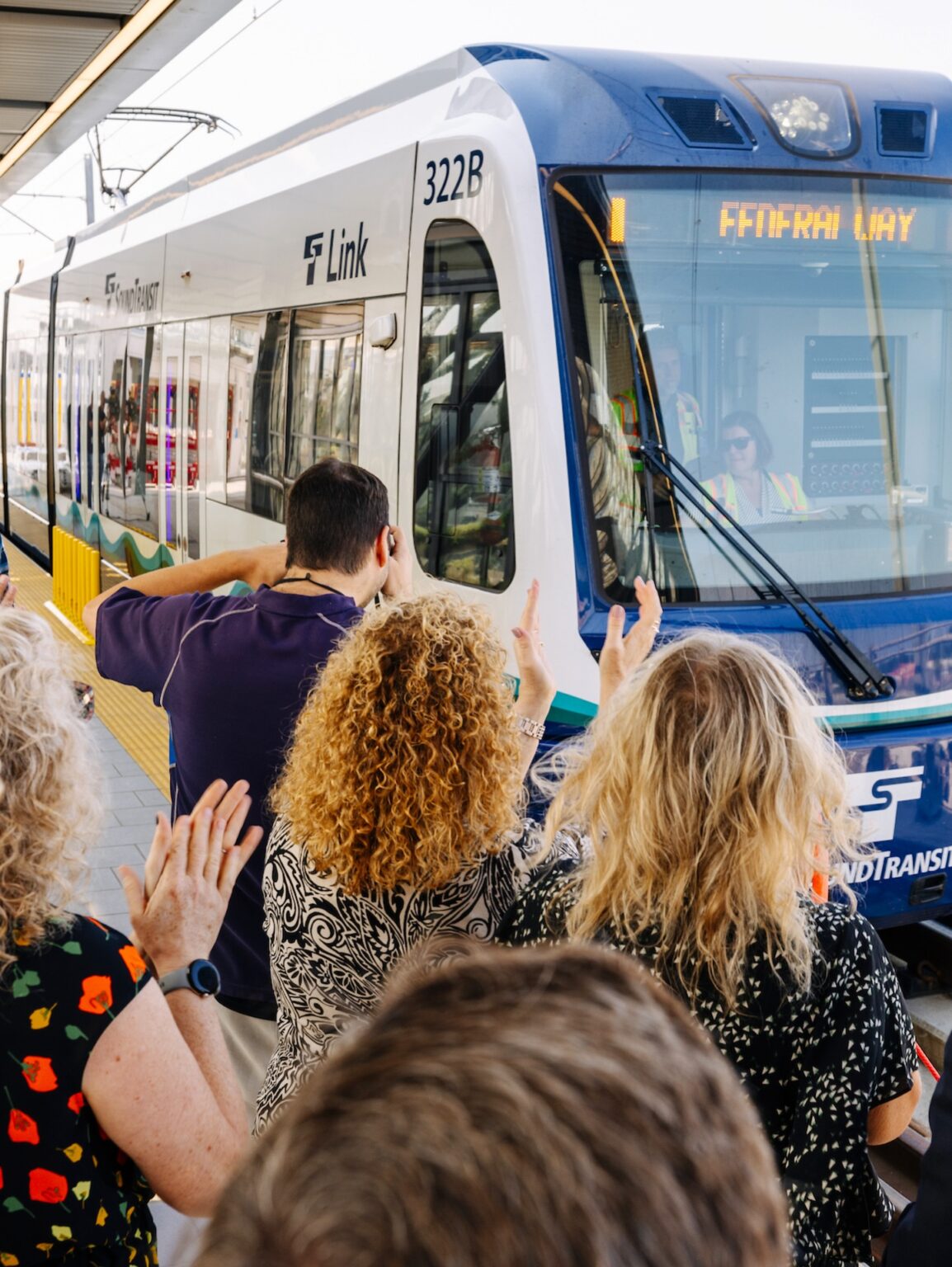 Sound Transit Expands Regional Mobility with 1 Line Extension to ...